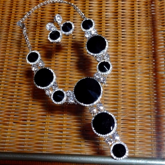 wilson butler | Jewelry | Wilson Butler Necklace And Earrings | Poshmark